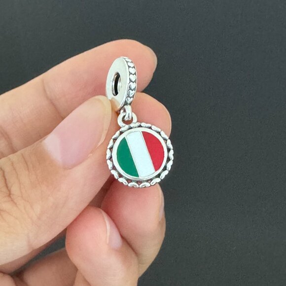 Pandora | Other | Pandora Italy Flag Exclusive Charm | Poshmark